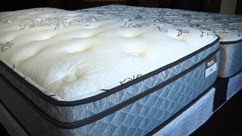 Dispose of Your Old Mattress with a Professional Junk Removal Service ...