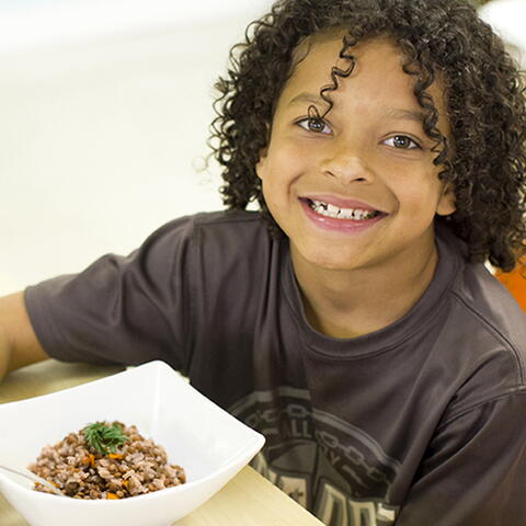 College Hunks Donates 4 Million Meals to U.S. HUNGER